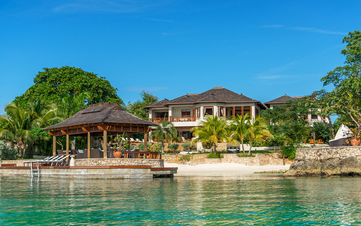 Makana on the Beach - LaCure Villas