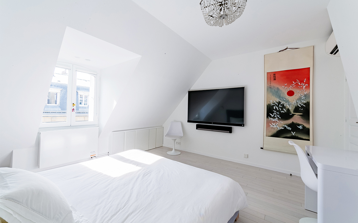 Modern Haussmann - LaCure Villas